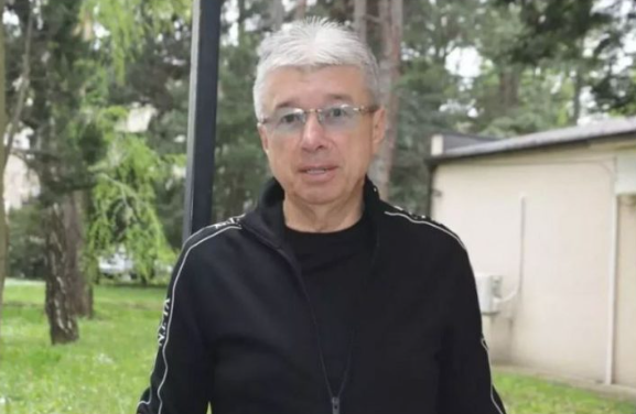 Popularna pjevačica spala na 45 kilograma, oboljela od iste bolesti kao ...